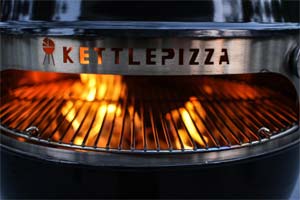 KettlePizza Deluxe Kit for 18.5-Inch and 22.5-Inch Kettle Grills
