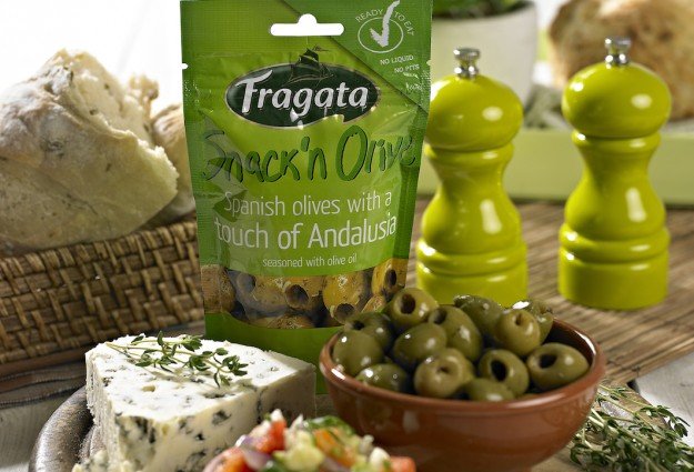 Fragata Pitted Green Olives with Garlic, 70g : Amazon.in: Grocery ...